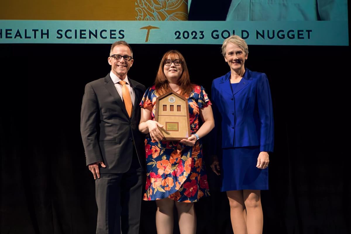 Distinguished Alumni and Gold Nuggets