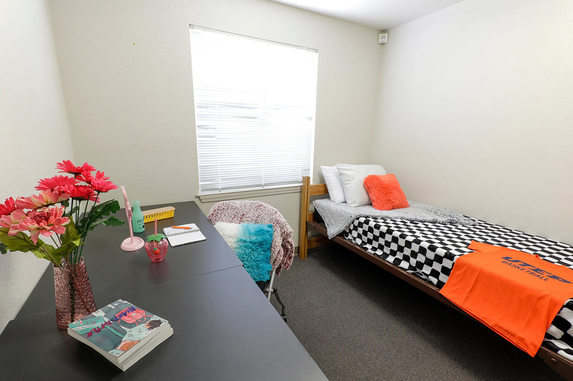 Floor Plans and Rates